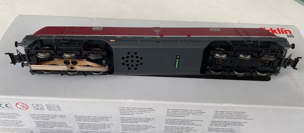 V 300 / BR 230 Märklin 39300 AC Softdrive mfx Sound OVP (Gebraucht) in ...