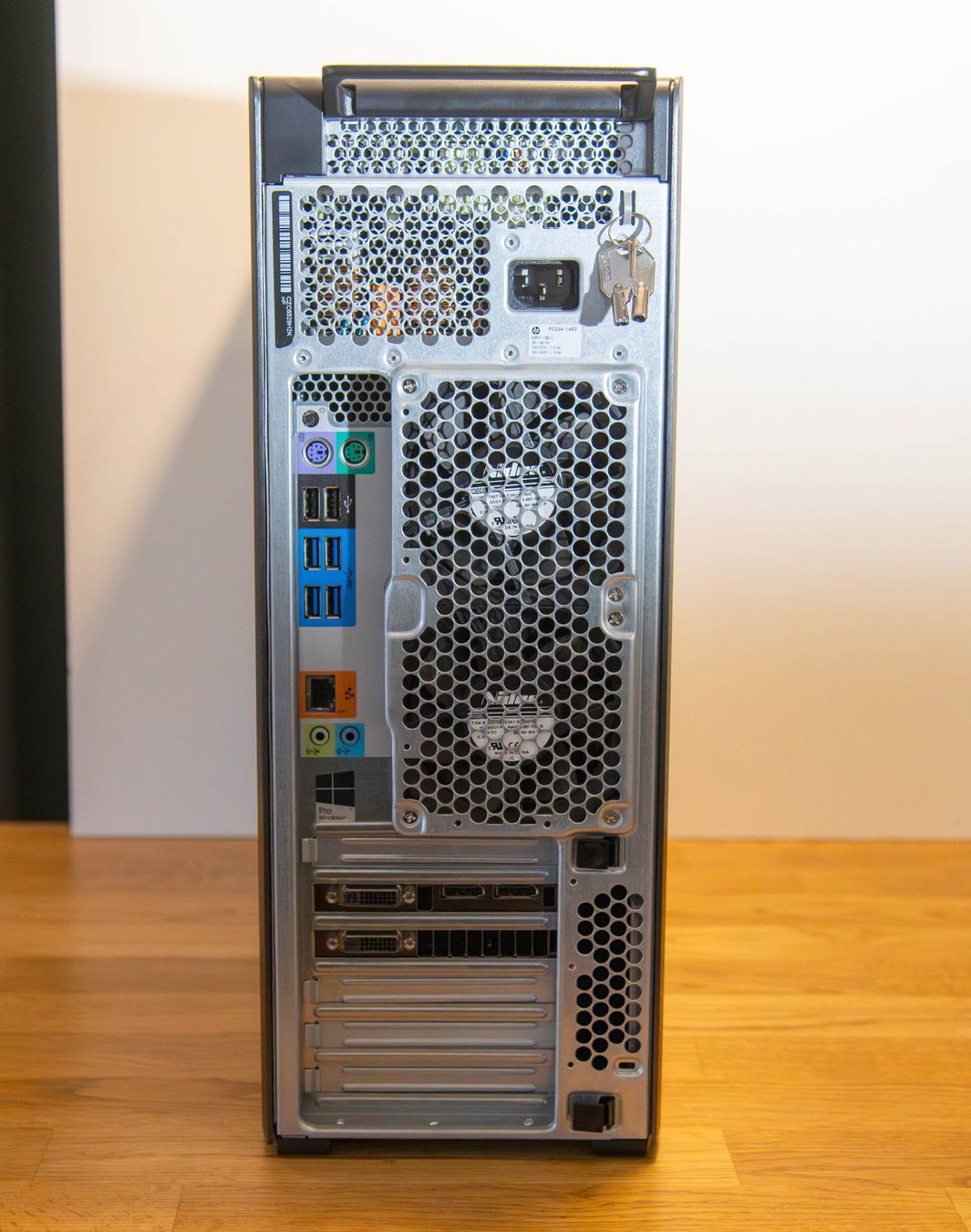 HP Z640 Workstation, Xeon E5-2699v3, 128GB Ram (Gebraucht) in ...