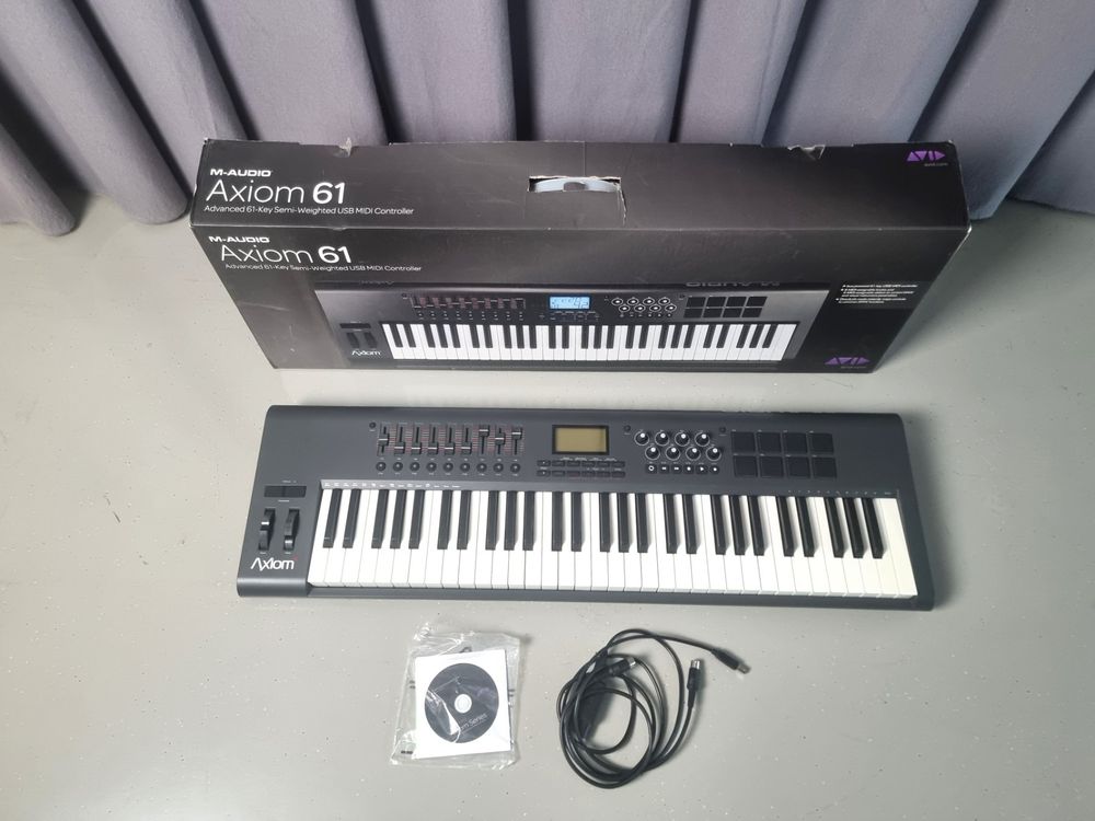 M-Audio Axiom 61 USB Midi Controller (Gebraucht) in Urtenen-Schönbühl ...