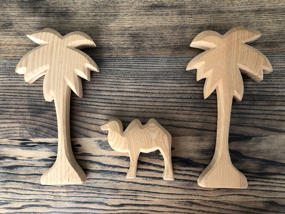 Holzfiguren Palme Kamel Deko Krippenfiguren (Gebraucht) in Kloten für CHF 20 – mit Lieferung auf ...