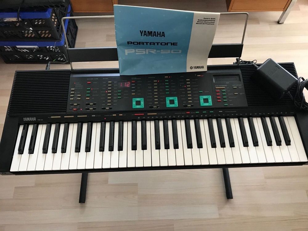 Yamaha Portatone PSR-90 Keyboard Vintage | Kaufen auf Ricardo