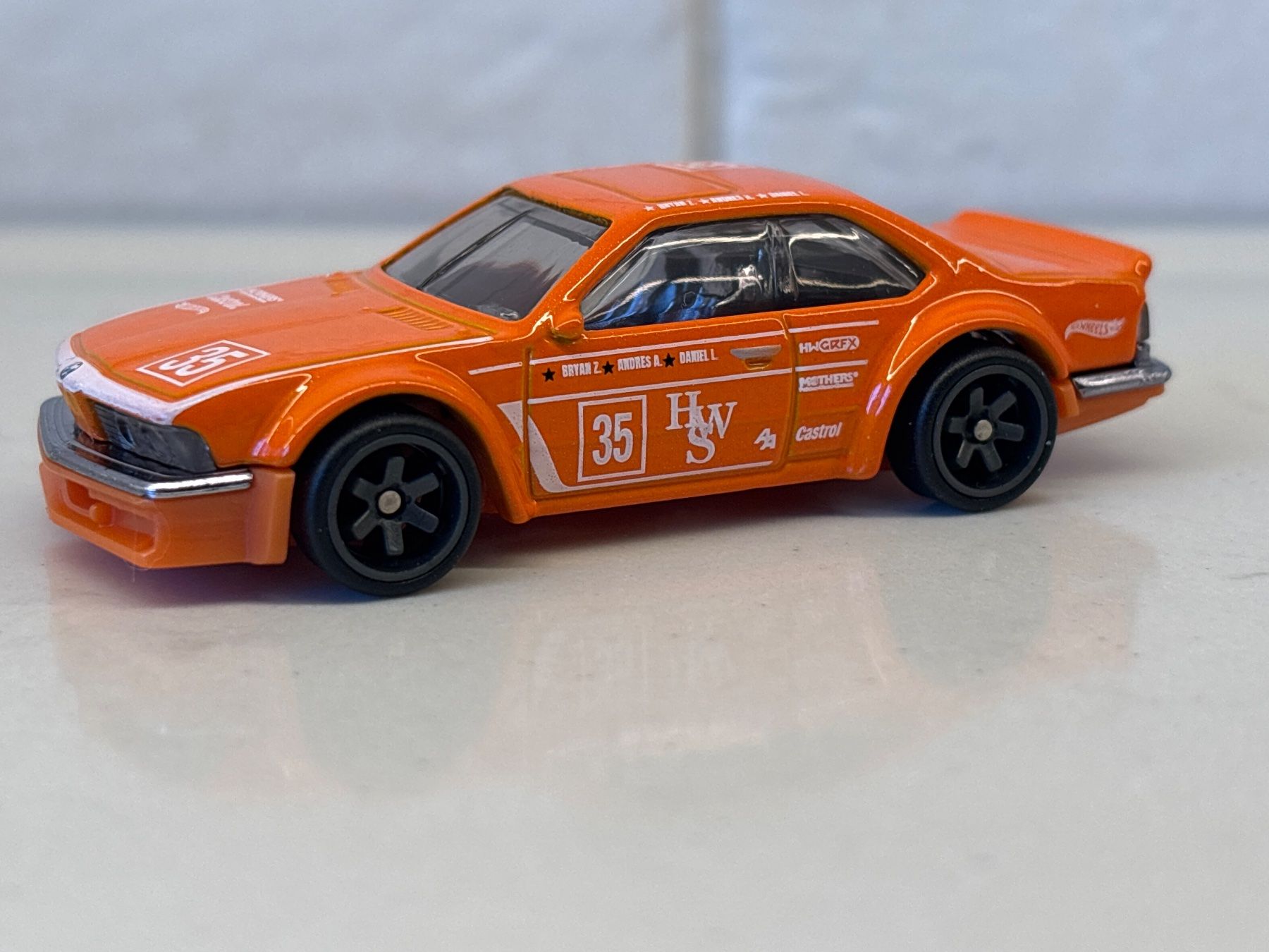 Hotwheels BMW 635 csi test usine 2025 (Neu (gemäss Beschreibung)) in ...