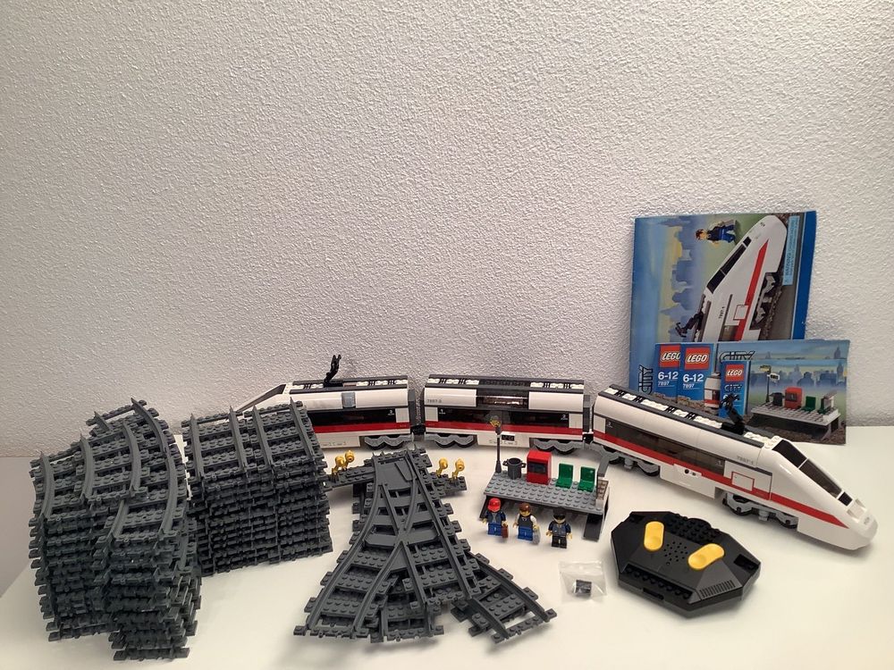 Lego City Passenger Train 7897+7896+7895 (Gebraucht) in Willisau für ...