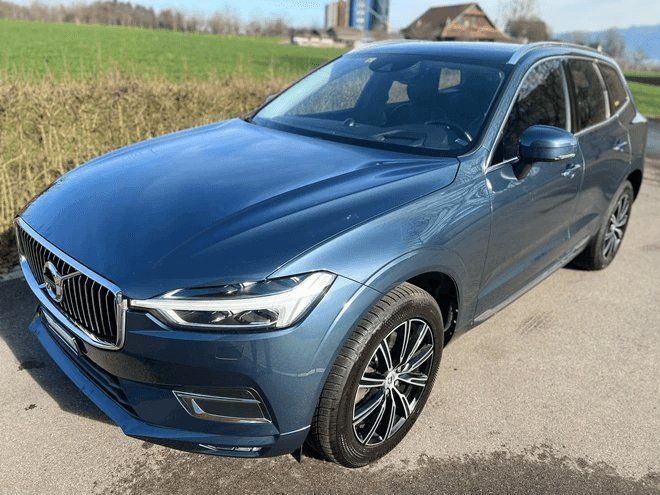 VOLVO XC60 D5 AWD Momentum Geartronic | Kaufen auf Ricardo