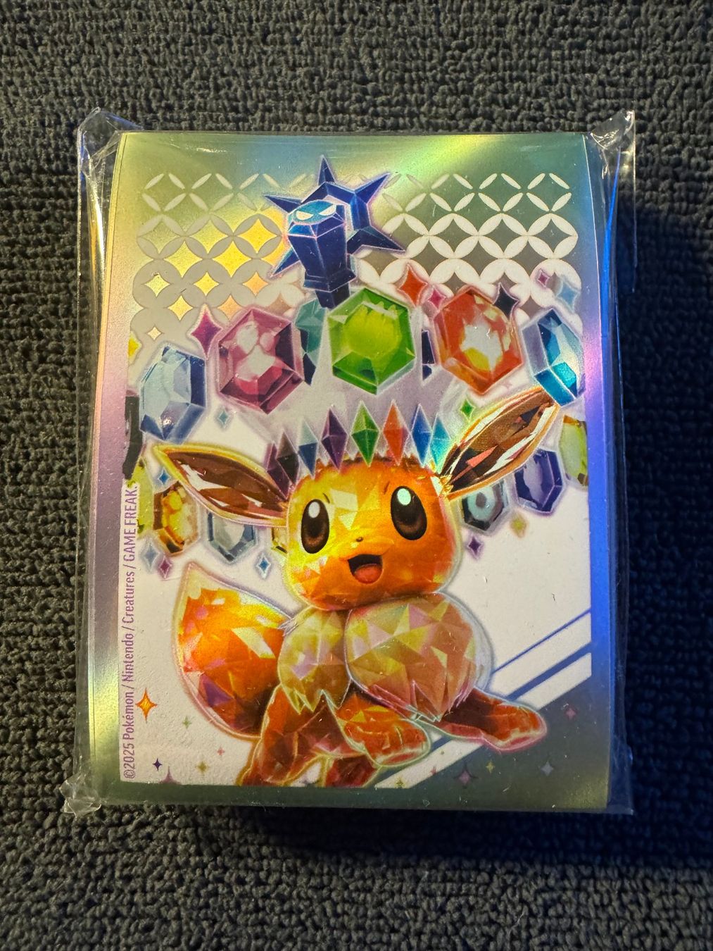 Prismatic Evolutions ETB Card Sleeves Eevee (65 Pack) (Gebraucht) in Binz für CHF 4.5 – mit ...