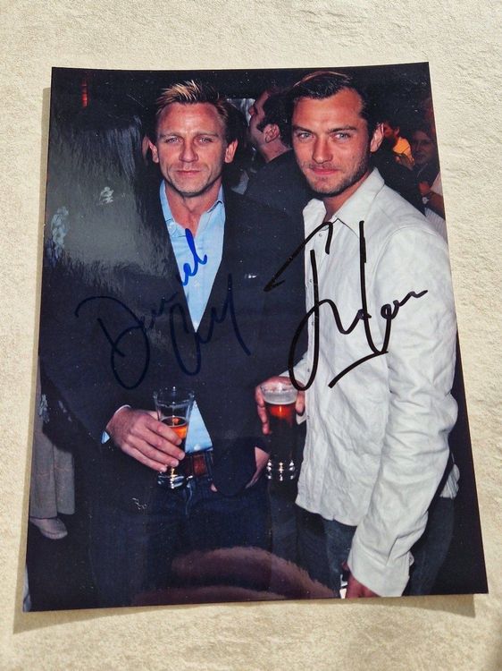 Daniel Craig / Jude Law - Originalautogramme auf Foto (Gebraucht) in ...