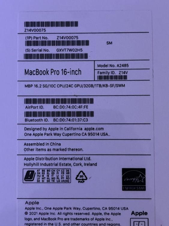 MacBook Pro 2021 16", M1 Max, 32GB RAM, 1TB SSD, CH Layout (Neu und ...