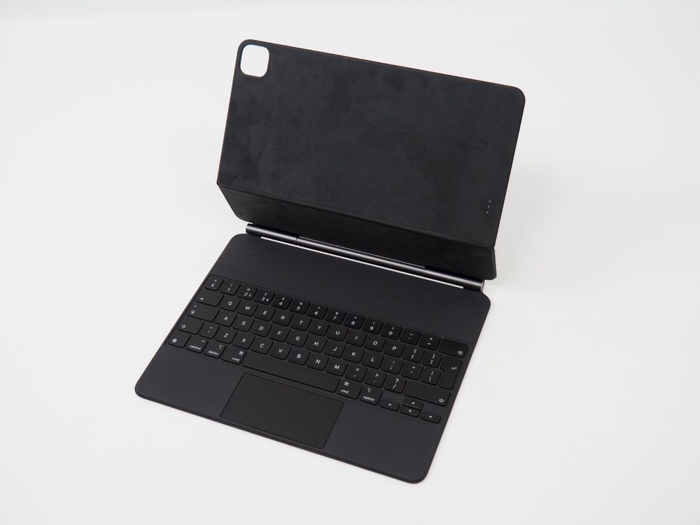 APPLE Magic Keyboard 12,9’’ A2480 QWERTY (24081315) | Kaufen auf Ricardo