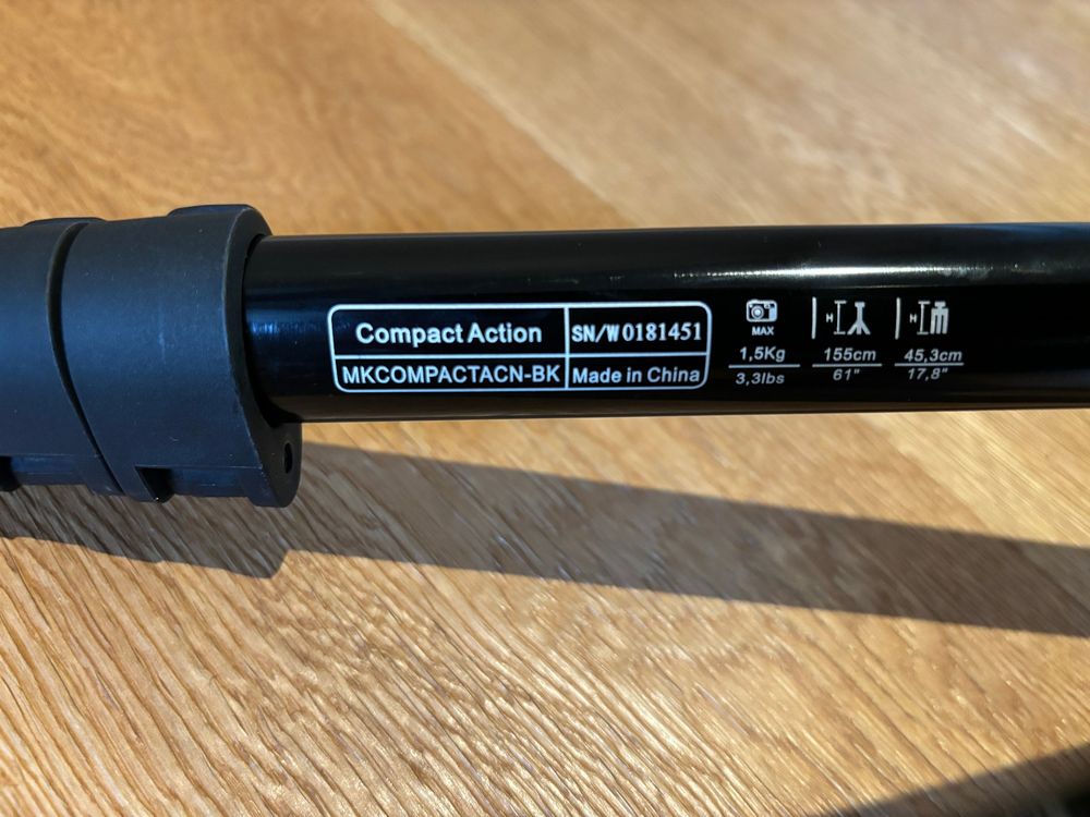 Manfrotto MKCOMPACTACN-BK Compact Action Stativ | Kaufen auf Ricardo