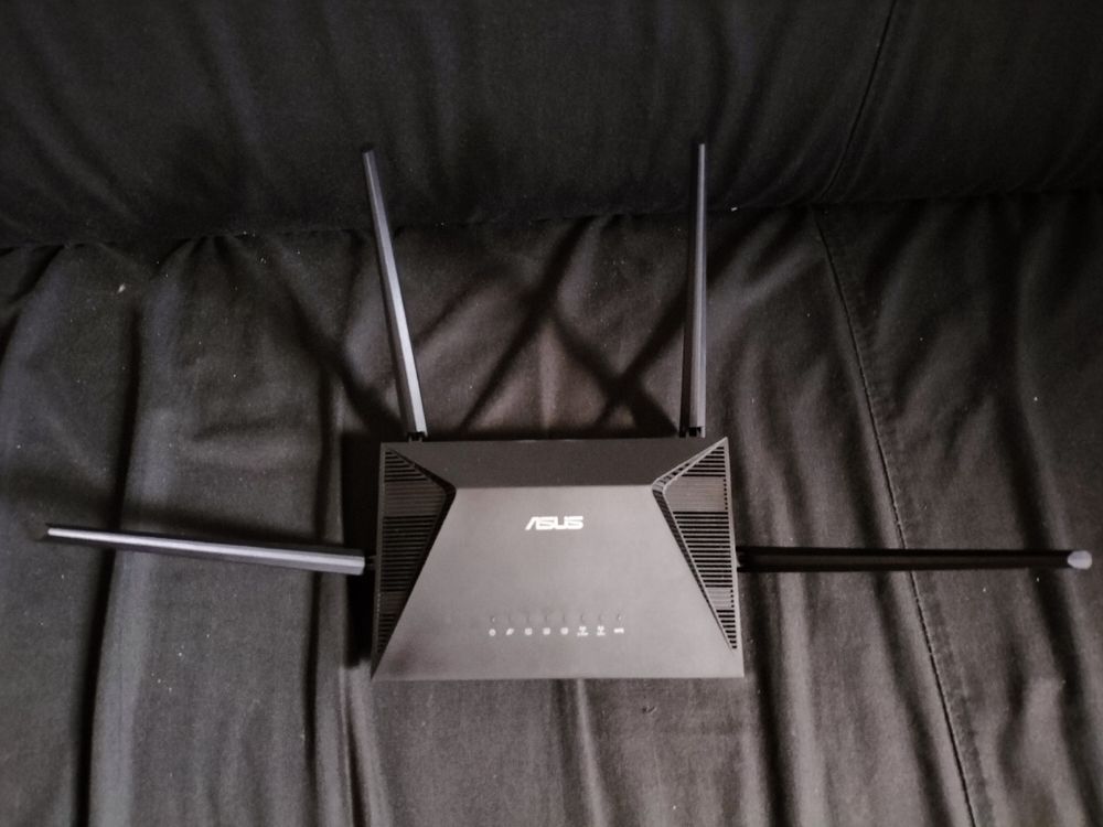 ASUS RT-AX52: High-End WiFi 6 Performance & VPN (Gebraucht) in Bern für ...