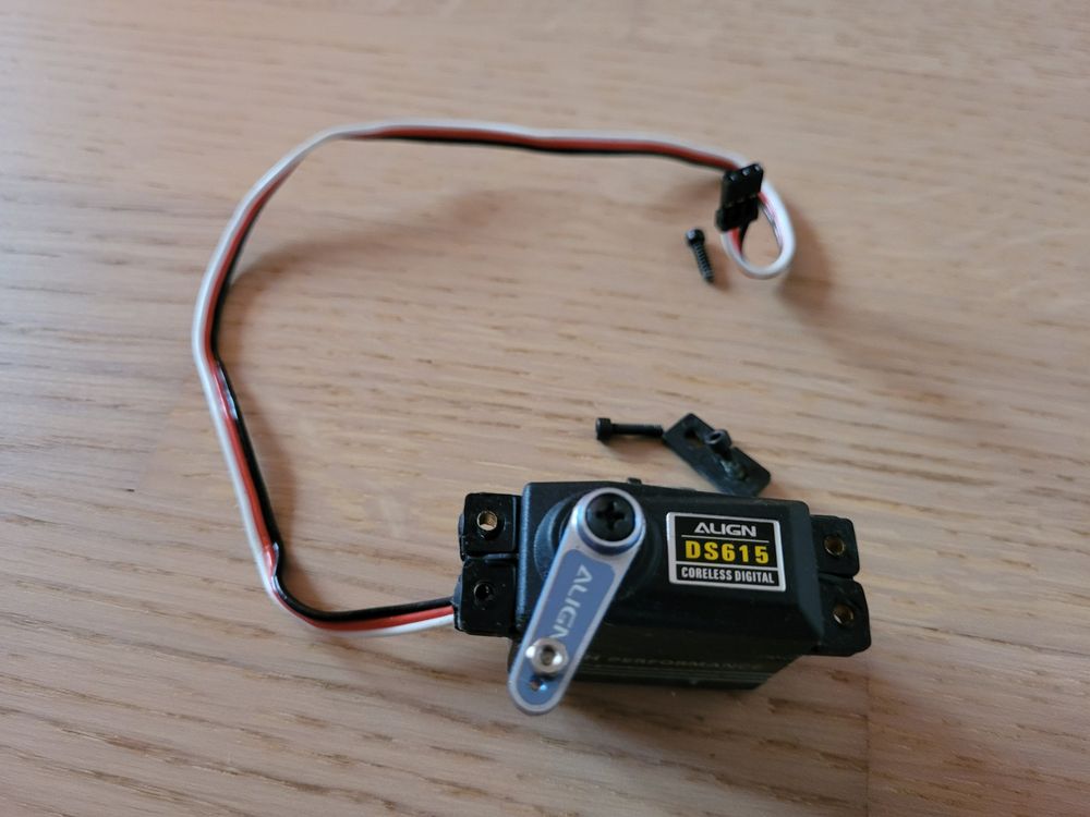 Align Servo DS 615, wenig gebraucht (Gebraucht) in Niederwil SG für CHF 32.5 – mit Lieferung auf ...