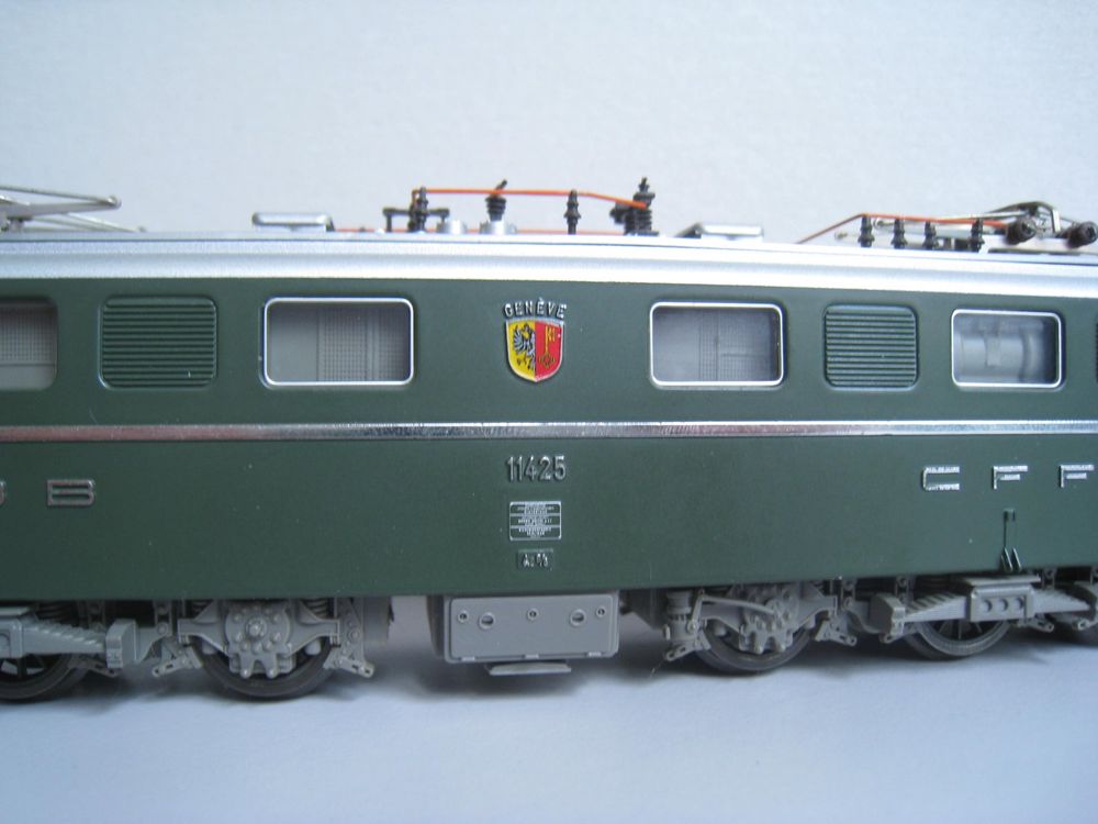 Roco Ae 6/6 11425 Kanton Genf,Analog mit Schnittstelle 43696 (Gebraucht ...