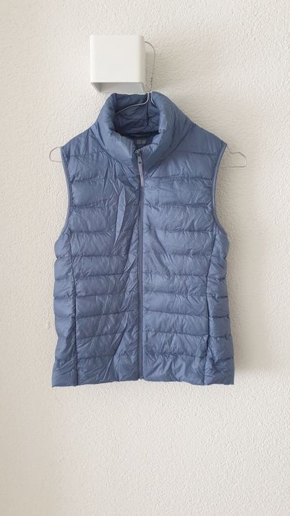 Uniqlo ultra liechtes Gilet / Weste XS (Gebraucht) in Oberwil-Lieli für ...