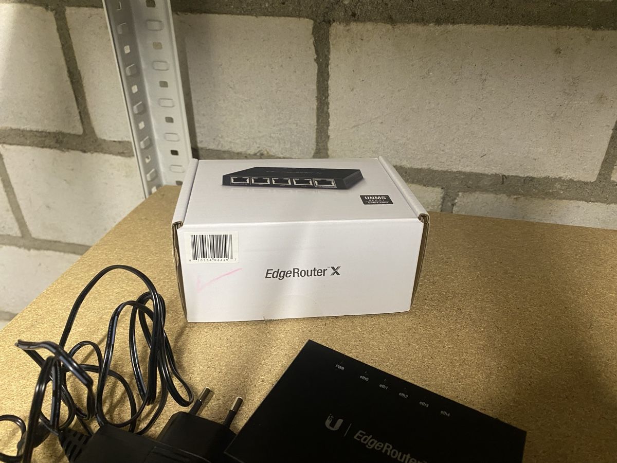 Ubiquiti EdgeRouter X (ER-X) Router - Wie Neu! Top! (Neu (gemäss ...