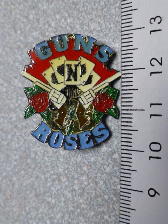 PIN PINS MUSIK Guns n Roses (Gebraucht) in Gränichen für CHF 3 – mit ...