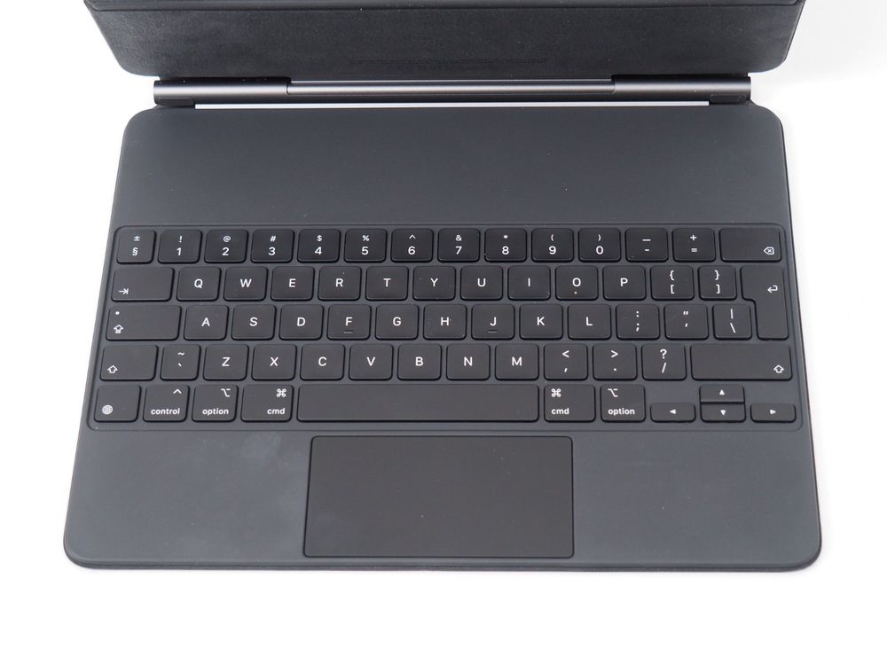 APPLE Magic Keyboard 12,9’’ A2480 QWERTY (24020303) (Gebraucht) in ...
