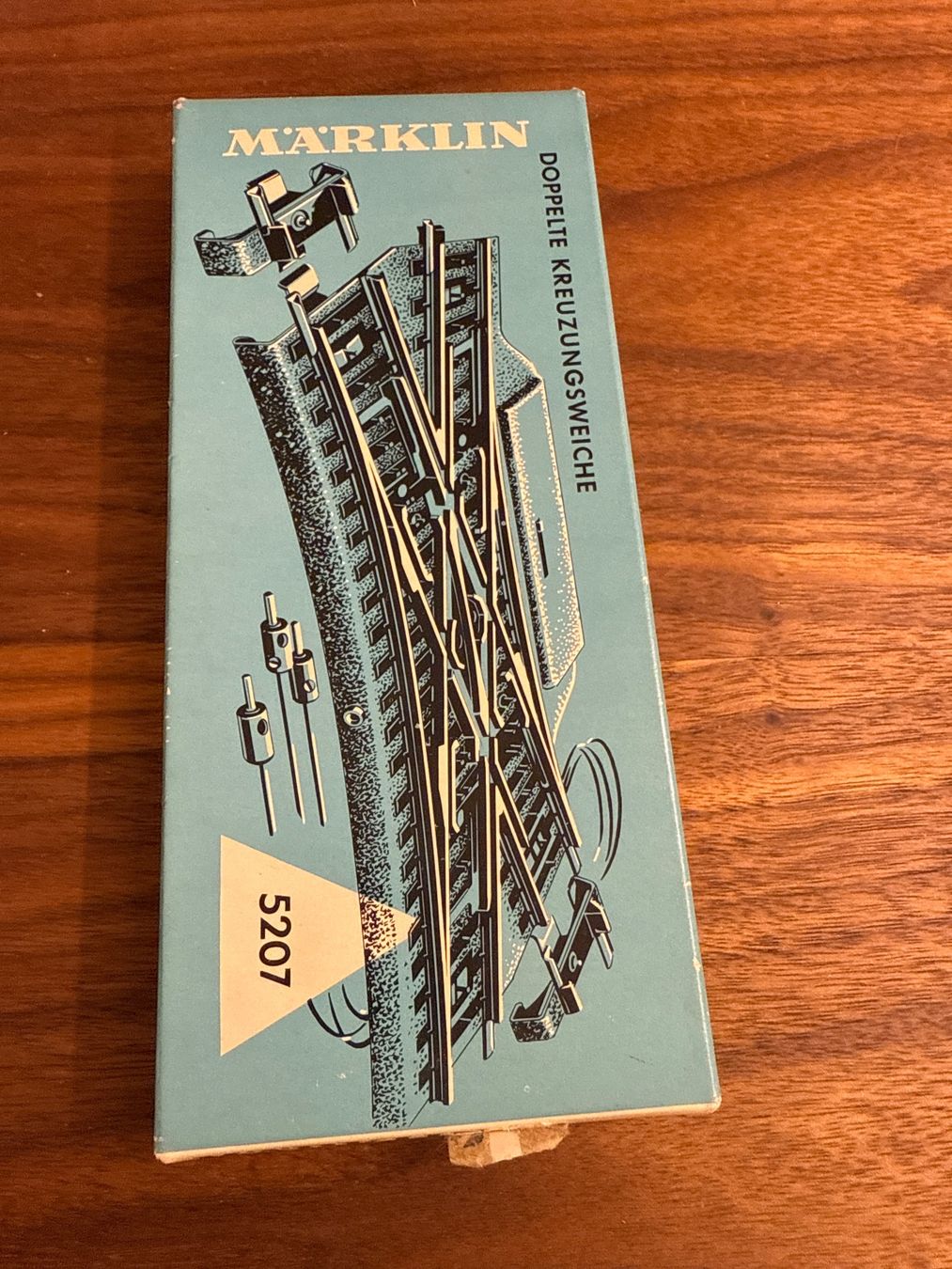 Märklin HO M-Gleis Kreuzungsweiche 5207 mit OVP (Gebraucht) in Linthal ...