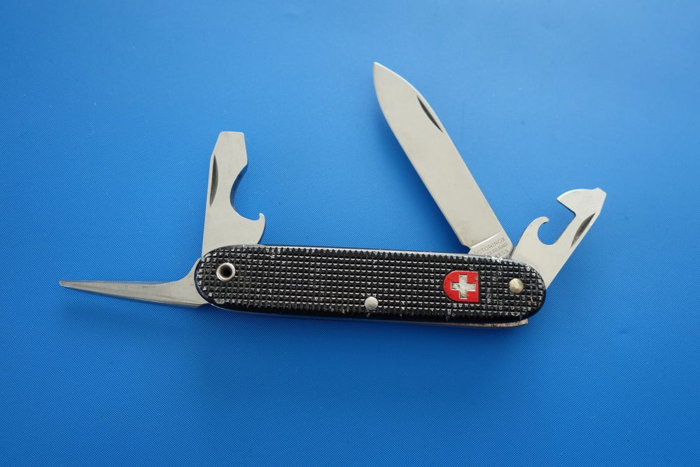 VICTORINOX “Black Beauty” - seltenes SAMMLERMESSER - SBB (Gebraucht) in ...