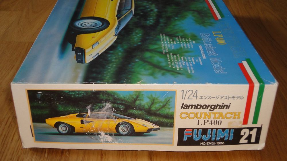 FUJIMI LAMBORGHINI COUNTACH LP400 1:24 ohne Decals (Neu (gemäss ...