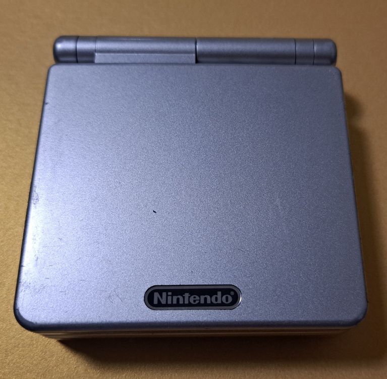 Nintendo SP mit Netzteil 001 (Gebraucht) in Biel/Bienne für CHF 90 ...