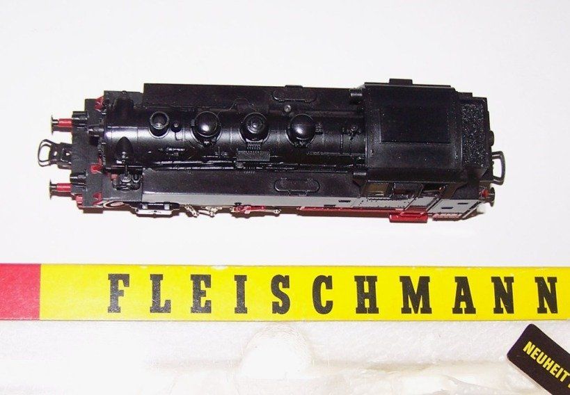 Fleischmann H0 4064 Dampflok BR 64 389-0 mit Bügelkupplungen | Kaufen auf Ricardo