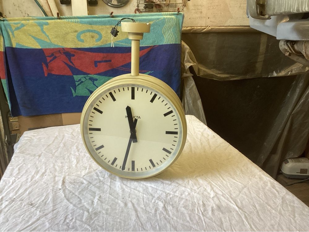 VINTAGE GROSSE FABRIKUHR INDUCTA (Gebraucht) in Marbach SG für CHF 240 ...