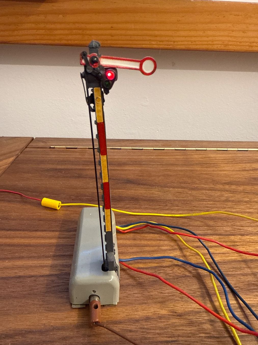 Märklin HO Formsignal 7039 (Gebraucht) in Linthal für CHF 2 – mit ...