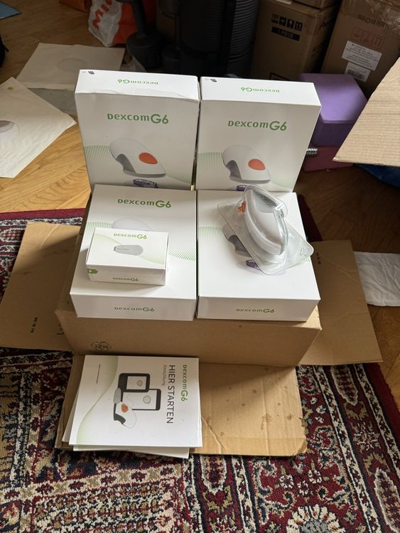 Dexcom G6 Devices - total of 5, 1x sensor. Brand new (Neu (gemäss ...