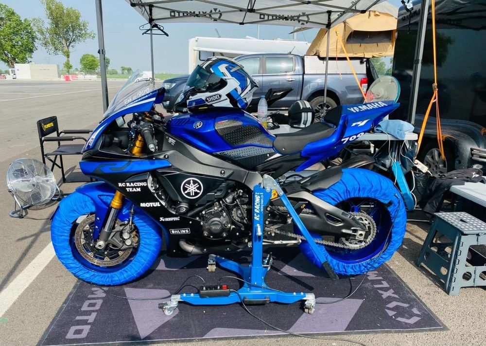 Neuwertige Yamaha YZF- R1 Racing (Gebraucht) in Fällanden für CHF 20900 ...