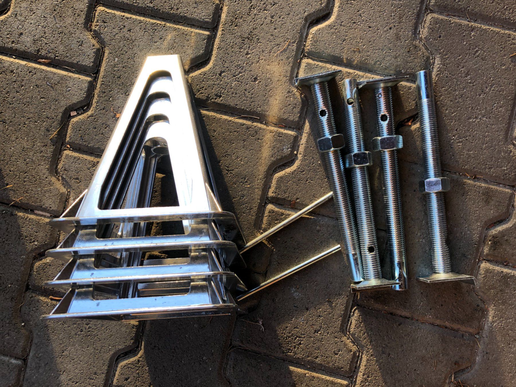 Fiamma Alu Jacks Stützen Unterst, 4 Stück (Gebraucht) in Wängi für CHF ...