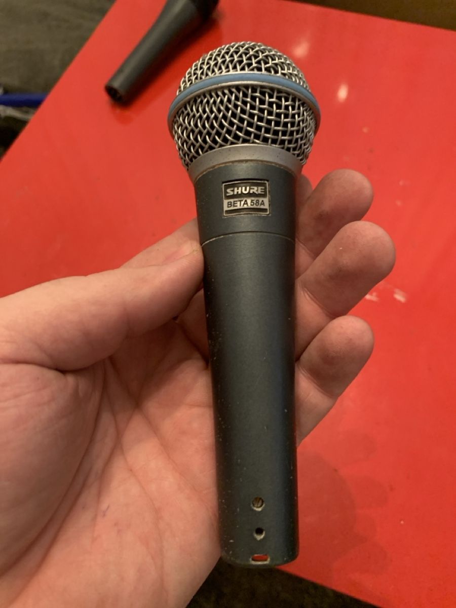Shure Beta 58A Mikrofon – defekt / für Ersatzteile oder Repa (Defekt ...