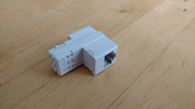 Swisscom TT83-RJ45-Adapter (Neu und originalverpackt) in Stallikon für ...