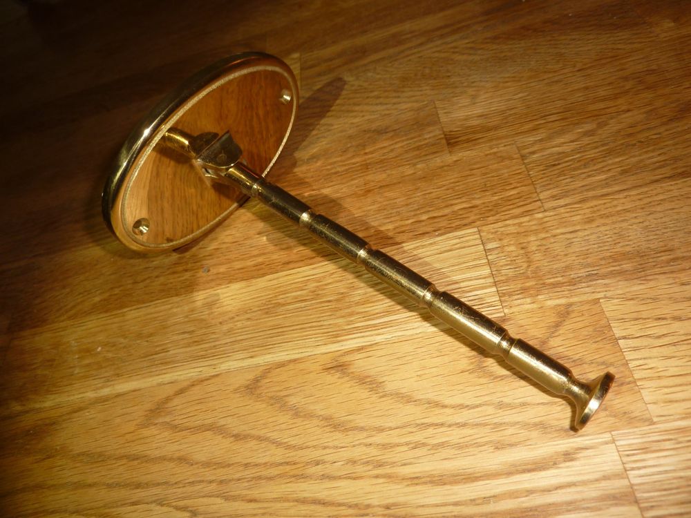 Kleiderbügelhalter klappbare Vintage Messing (Gebraucht) in Hochfelden für CHF 21 – mit ...