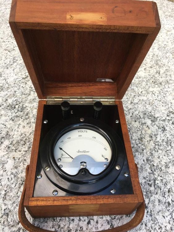 Electrostatic Voltmeter (Ernest Turner) (Gebraucht) in Klingnau für CHF ...