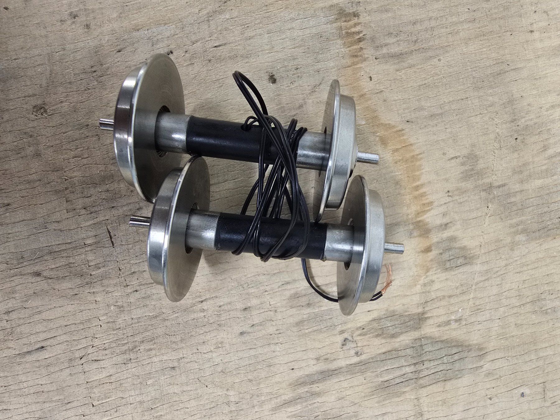 Train Line Radsatz 3067201, 2 Stk. mit Kugellager (Neu und ...