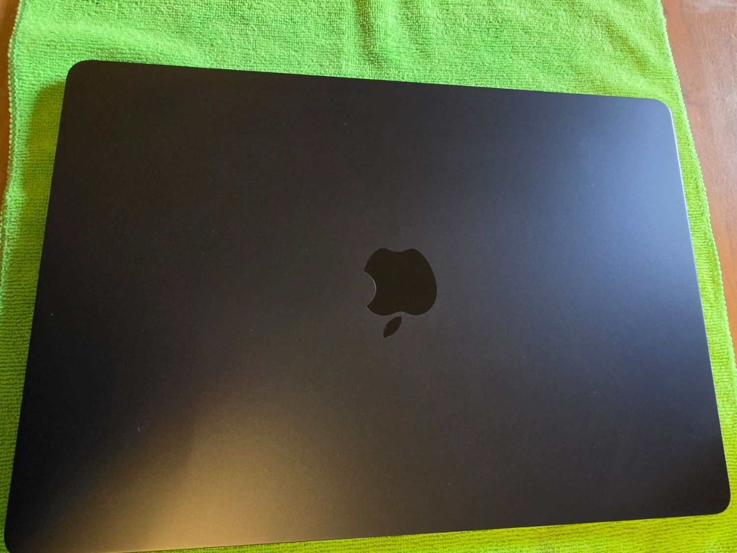 APPLE MacBook Air 2024 15.3" Apple M3 Chip, 8 Go RAM, 256 G (D'occasion ...