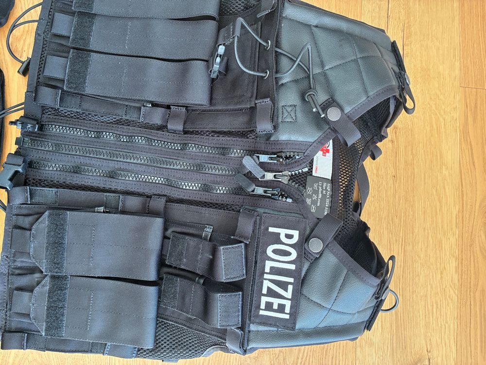 MP Grenadier Einsatzweste Original Ch Armee (Gebraucht) in Oberiberg ...