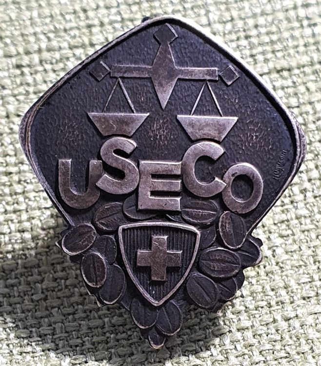 M772C - Altes Schweizer USECO Kaffee-Laden? Abzeichen (Gebraucht) in ...