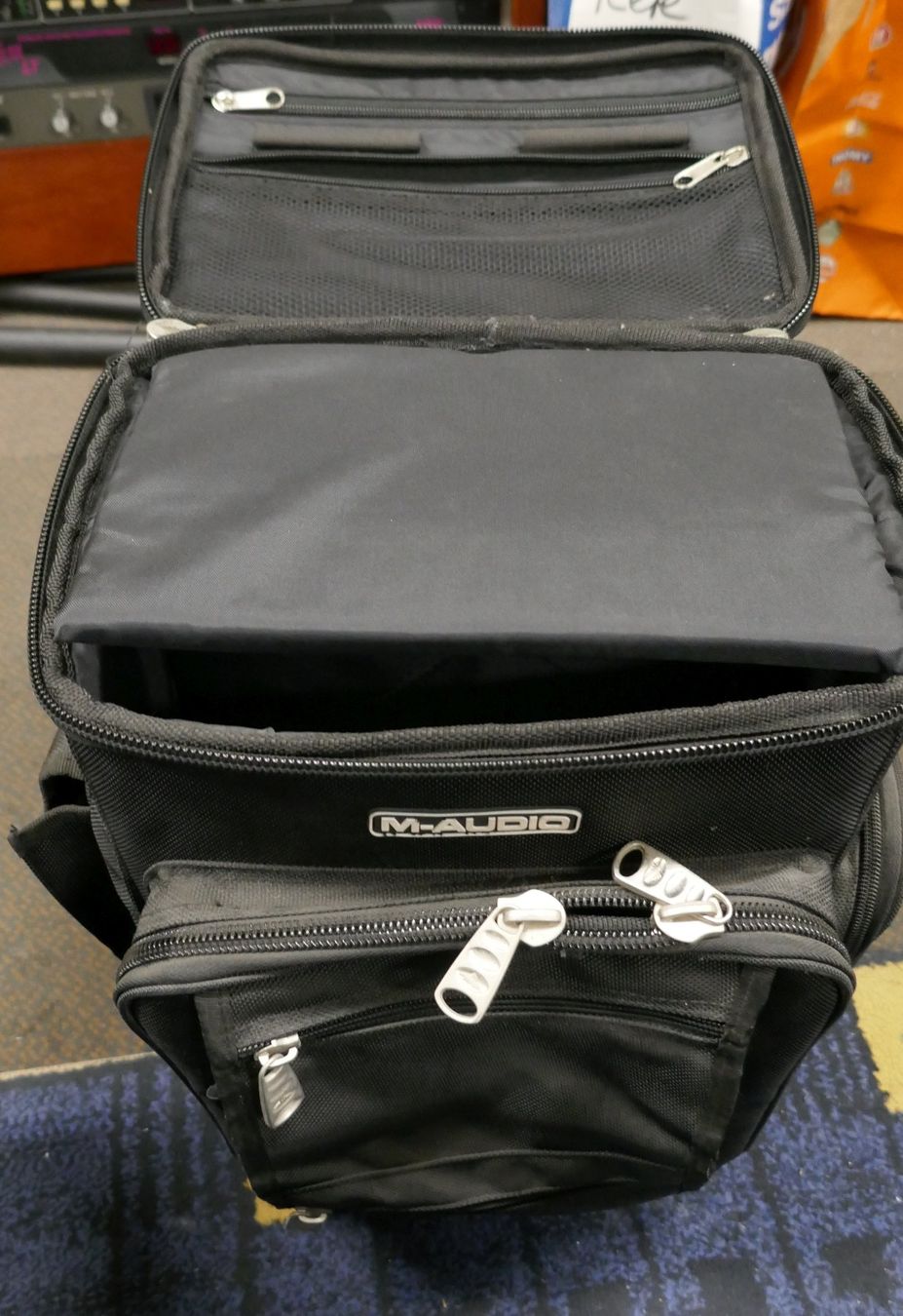 M-Audio Laptop Studio Backpack (Neuf (Voir description)) à Wenslingen ...