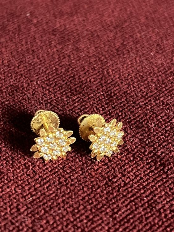 Gold Ohrstecker 22 Karat mit Zirkonias aus Sri Lanka, 2g (Gebraucht) in Hettiswil für CHF 159 ...