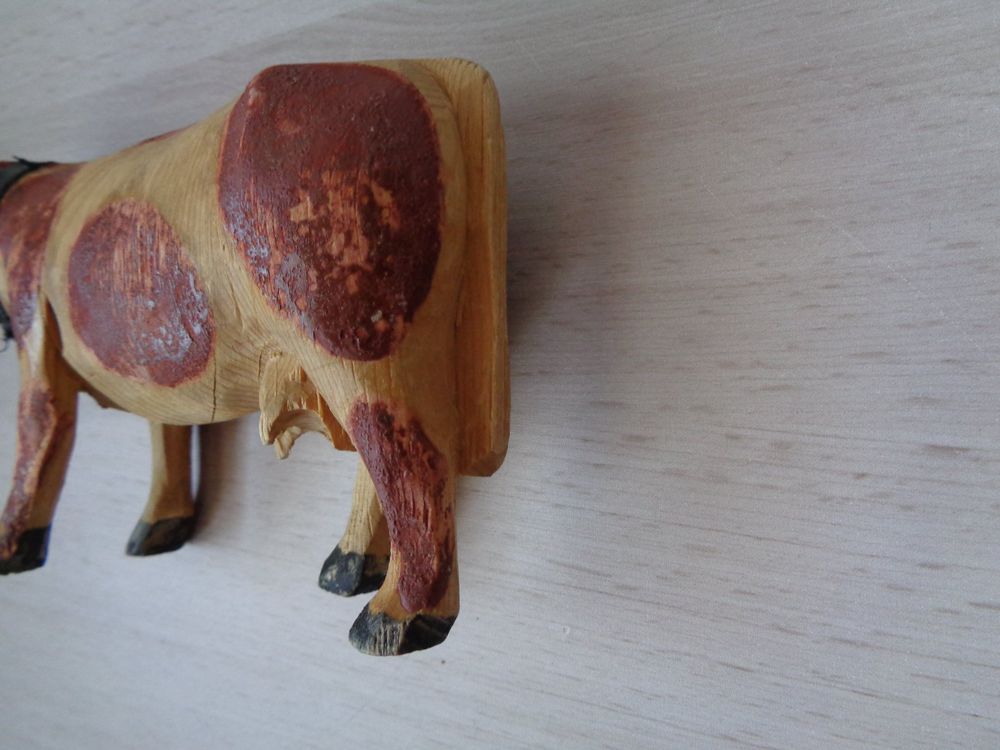 ALTE KUH HOLZKUH GESCHNITZT HANDARBEIT ORIGINAL ALT | Kaufen auf Ricardo