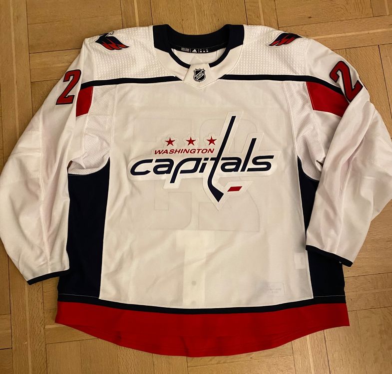 Game issued Capitals Jersey #25 Smith-Pelly (Gebraucht) in Genève für ...