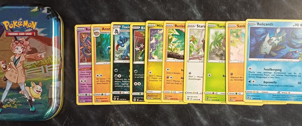Pokémon Mini Tin Box mit 10 Pokemon Karten (Gebraucht) in Merenschwand ...