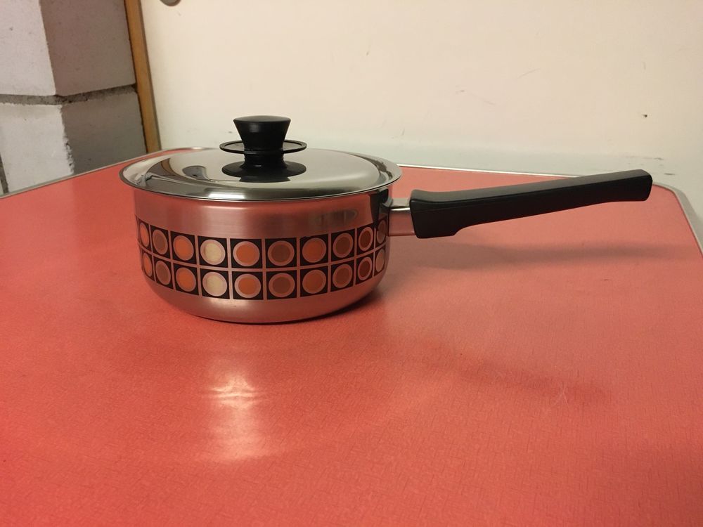 SIGG TOPF MIT STIHL,VOLL CHROMSTAHL 18/10 Switzerland. (Gebraucht) in Lanzenhäusern für CHF 25 ...