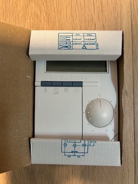 Siemens QAW70-A Multifunktionales Raumgerät (Gebraucht) in Villigen für ...