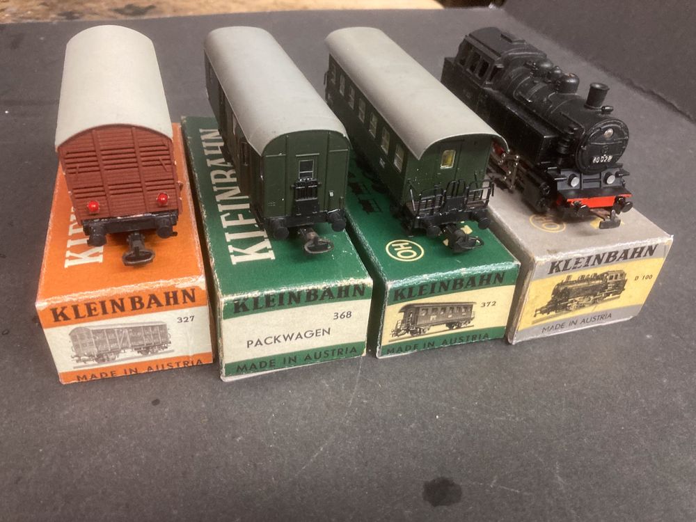 Kleinbahn Dampflok,3 Wagen,Wagen mit Passagieren und Licht | Kaufen auf ...