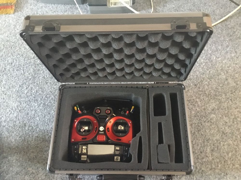 Rc Sender MZ 24 pro Graupner mit GR 18 Empfänger | Kaufen auf Ricardo