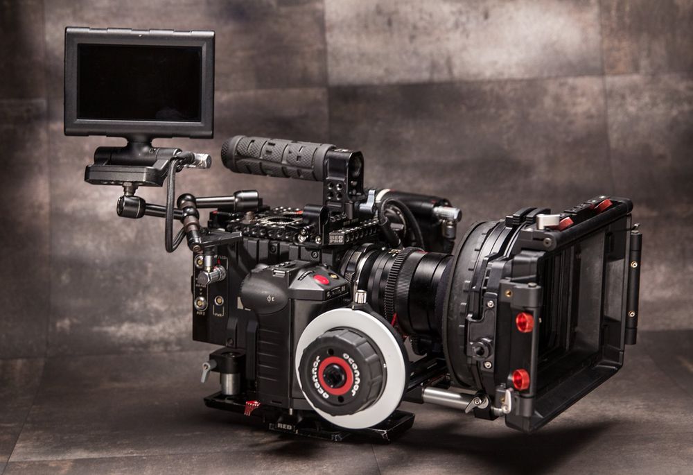 Red Epic MX Camera Kit & Zeiss Prime High Speed Set | Kaufen auf Ricardo