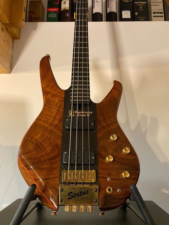 Status S2 30th Anniversary Bass Guitar (Neu (gemäss Beschreibung)) in ...