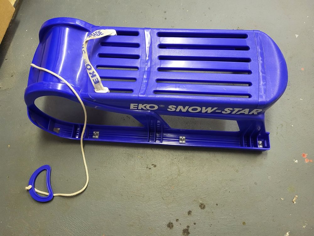 Schlitten. Eko Snow Star (Gebraucht) in Wallisellen für CHF 19.9 – nur ...